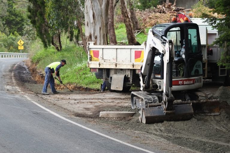 Roads and Construction • Adelaide Hills Council