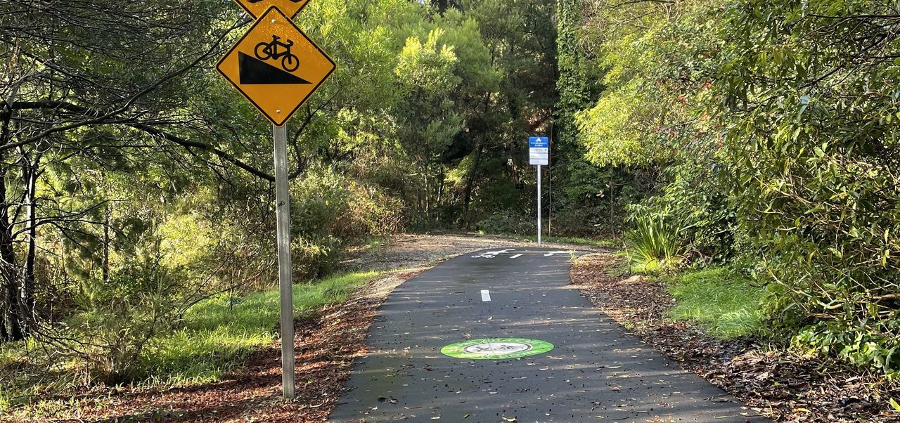 Crafers - Stirling Bikeway • Adelaide Hills Council